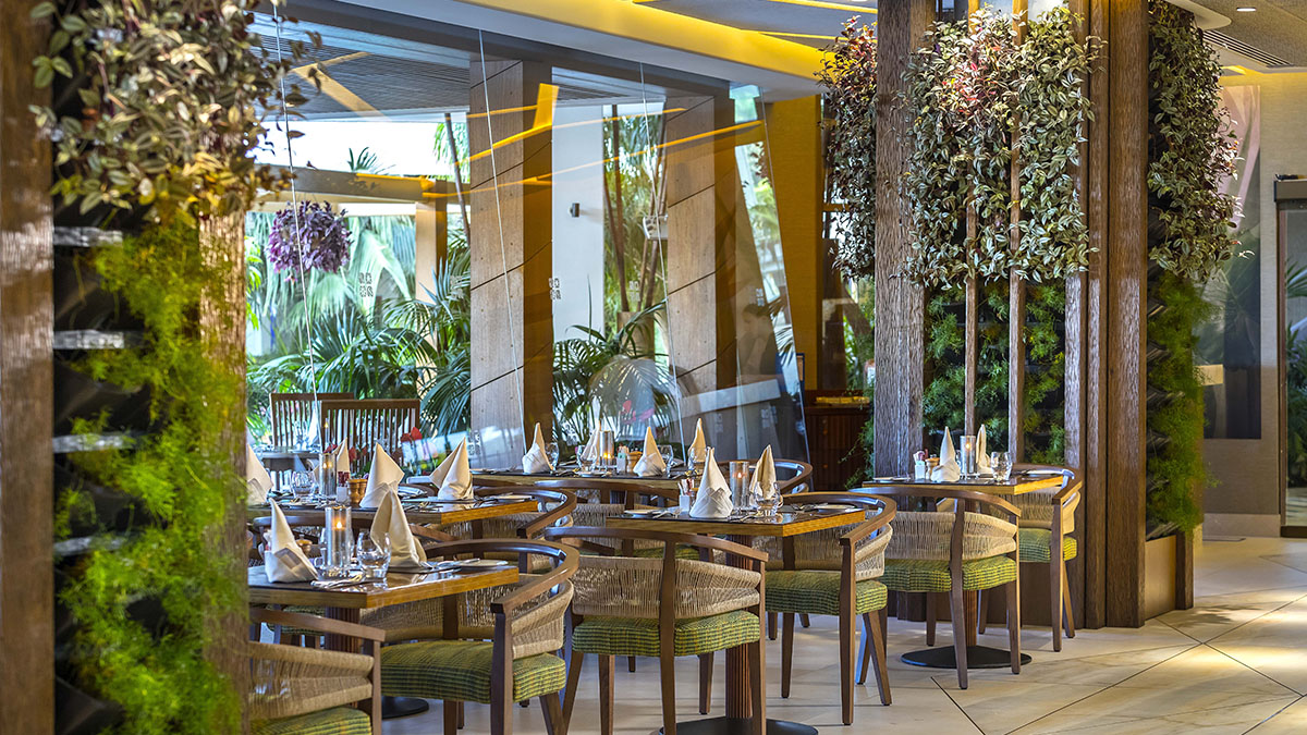 Four Seasons Hotel Cyprus - Luxury hotel on Cyprus, Greece